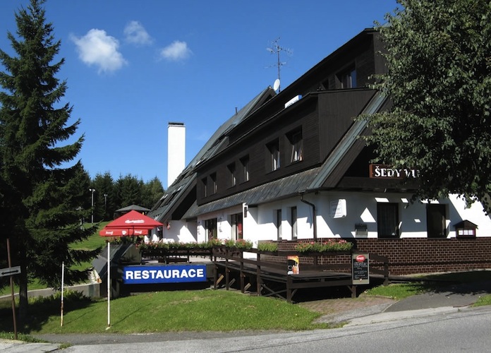 HOTEL ŠEDÝ VLK (není v nabídce)